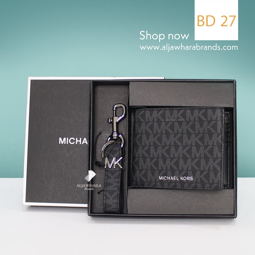 Michael Kors Logo Wallet and Key Chain Gift Set/ Black – Aljawhara brands